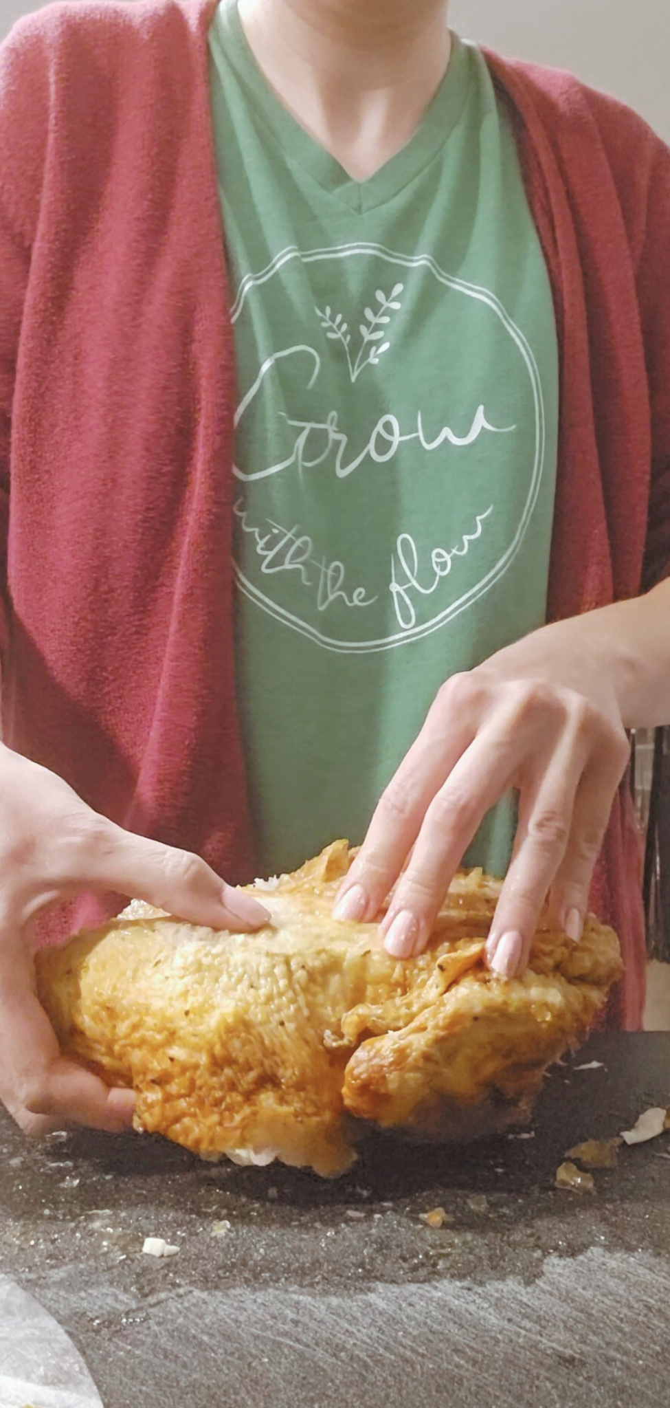 Easy Tips for How to Cut Up a Whole Chicken into Pieces - Homemaker and ...